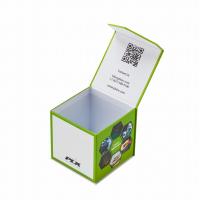 China Custom Brand Game Card Package Rigid Gray Board Green Magnetic Closure UV Logo for sale