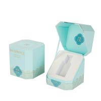 China Premium Polygon-shaped Green Flip-Top Perfume With White EVA Tray Stamp Logo for sale