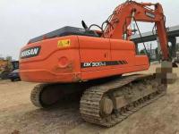 China 151KW Used Doosan DX300LC Crawler Excavator 1.27m3 Bucket Capacity for sale