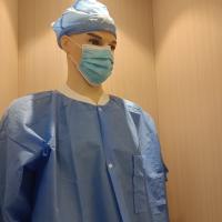 China Breathable 3XL Single-Use Lab Coat Make-to-Order for Professional Use for sale