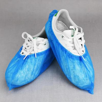 China Waterproof Disposable Shoe Covers Feature PP SMS PE CPE CE Certified for sale