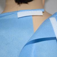 China SSMMS Disposable Surgical Gown Non - woven Fabric Non Sterile Velcro Style for sale