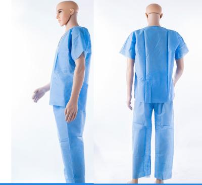 China Disposabel Surgical Or Operating Gown Customized With SMS Non-Woven Fabric for sale