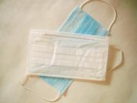 China YIHE 95% Bfe 3 Ply Disposable Face Mask , 17.5*9.5cm Medical Surgical Face Masks for sale