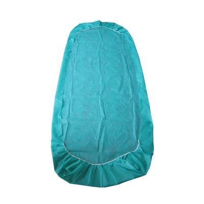 China Soft Disposable Bedsheet Cover 20-45gsm Non-Sterile / EO Sterile Fluid Resistant Bedding Solution for sale
