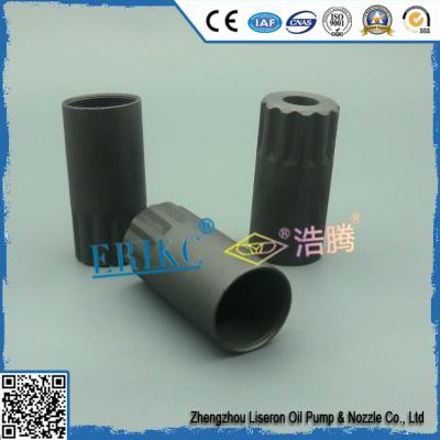 China Denso E1022001 Injector Nozzle Nut Common Rail Retaining Nut 0.035kg High Speed Steel for sale