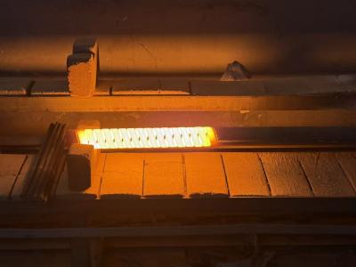 China 2.9 density double threaded silicon carbide rods for high temperature furnaces for sale