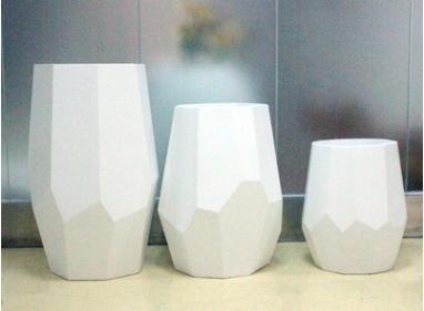 China Outdoor Fiberglass Fiber Glass Flower Planter Pot for sale