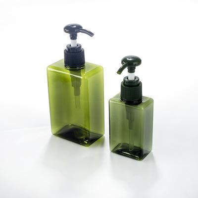 China Green Red Plastic Lotion Bottles 30 ~ 150ml With Press Pump for sale