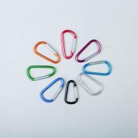 China Refillable Clear 50ML PETG Heart Shaped Travel Bottle With Hook Alcohol Spray Cap for sale