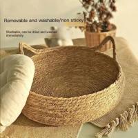 China Pure Hand-Woven Rattan Cat Nest Universal Warm Pad for Small Animals Four Seasons Removable Washable Winter Pet Supplies Solid for sale