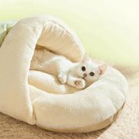 China Winter Warm Modern Pet Cat Bed Soft Plush Portable Collapsible Removable Washable Enclosed Kitten House Sleeping Bed for sale