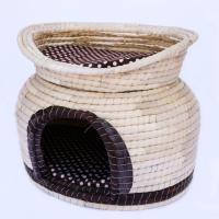China Luxury Hand Woven Natural Classic Water Hyacinth Banana Leaf Cat Bed Cave Carton All Seasons Hand Washable for sale