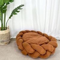 China New DIY Hand-woven Cat Dog Litter Creative Machine Wash 6cm Thick Suede High-end Dog Bed Pet Nest for sale