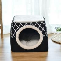 China All-Season Modern Plush Portable Pet Bed for Small Dogs & Cats Winter Warm Square Shape Desktop Use for sale