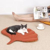China Round Waterproof Dog Sleeping Pad Travel Washable Couch Cover Furniture Puppy Mat Reversible Pet Bed Anti-Slip Home Decor for sale