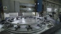 China Large Size Bearing/Turntable Bearing/Internal Gear Slewing Ring Bearing/Yrt Bearing/Cross Roller Bearin for sale