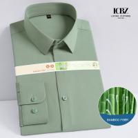 China Men's Black Non Iron 100% Cotton Dress Shirt with Neck Liner Protection Stain Sticker for sale
