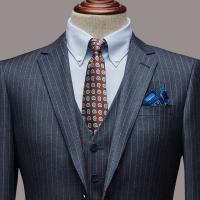 China Custom Polyester Cotton Men's Business Suit 3 Piece Set Single Breasted Handmade Lapel for sale
