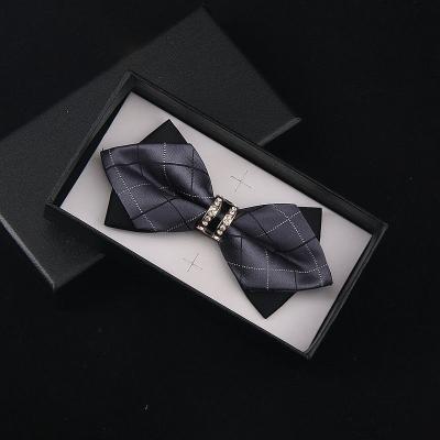 China Men's Bowtie Necktie Handkerchief Clip Set 7cm Tie Width for Weddings Special Occasions for sale