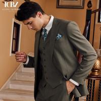 China Custom Business Suit for Men Wool Blend Fabric Sizes S to 3XL Custom Color and Logo for sale