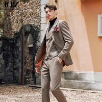China Custom Men's Wool Business Suit Anti-Wrinkle Fabric Sizes S-3XL for Formal and Casual Wear for sale