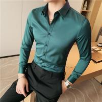 China Formal Slim Fit Button Down Dress Shirts for Men Custom Breathable and Solid Colors for sale