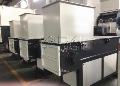 China Recycling Bottle SS600 Plastic Shredder Machine DC53 Waste for sale