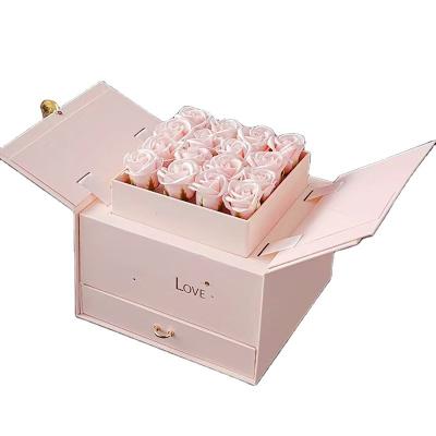 China end Custom Round Jewelry Gift Box with Double Doors and Varnishing Printing Handling for sale