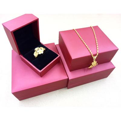 China Customized Luxury Paper Packaging Jewelry Set Gift Shipping Boxes for Rings for sale