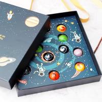 China Modern Luxury CMYK Bonbon Paper Box for Romantic Wedding Chocolate Packaging for sale