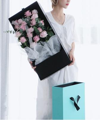 China Huge Rectangular Display Ribbon Handle Cardboard Paper Rose Packaging for Customized Industrial Florist for sale