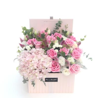 China Square Folding Flower Gift Pink White Paperboard Box Carton Packaging Customized for sale