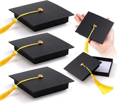 China Graduation Gift Box with Ribbon Accessories A Special Way to Say Congratulations for sale