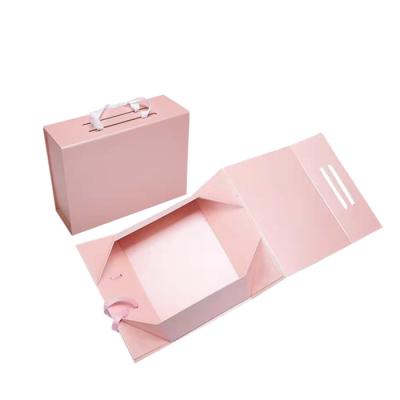 China Magnetic Folding Cardboard Gift Box for sale