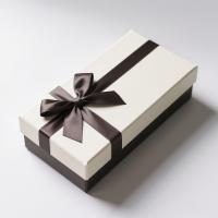 China Factory Customized Rectangular Exquisite Gift Boxes with Ribbon Bows - Perfect for Friends and Lovers for sale
