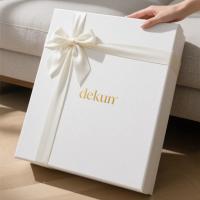 China Custom Gold Stamped Gift Box with Ribbon for Clothing Packaging for sale