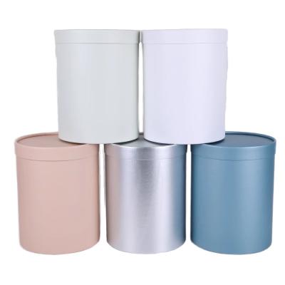 China Custom Round Gift Box with Gold Foil Printing and Matte Lamination for sale