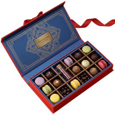 China Custom Order Chocolate Box with Matt Lamination and Paperboard Liner for Corporate Gifting for sale