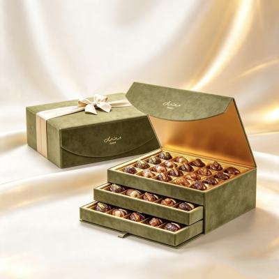 China Custom Order Chocolate Box with Matt Lamination and Rigid Boxes for Premium Packaging for sale