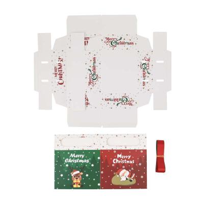 China Custom Logo Christmas Present Box with UV, Gold or Silver Foil Stamping and Pantone Color + CMYK Options for sale