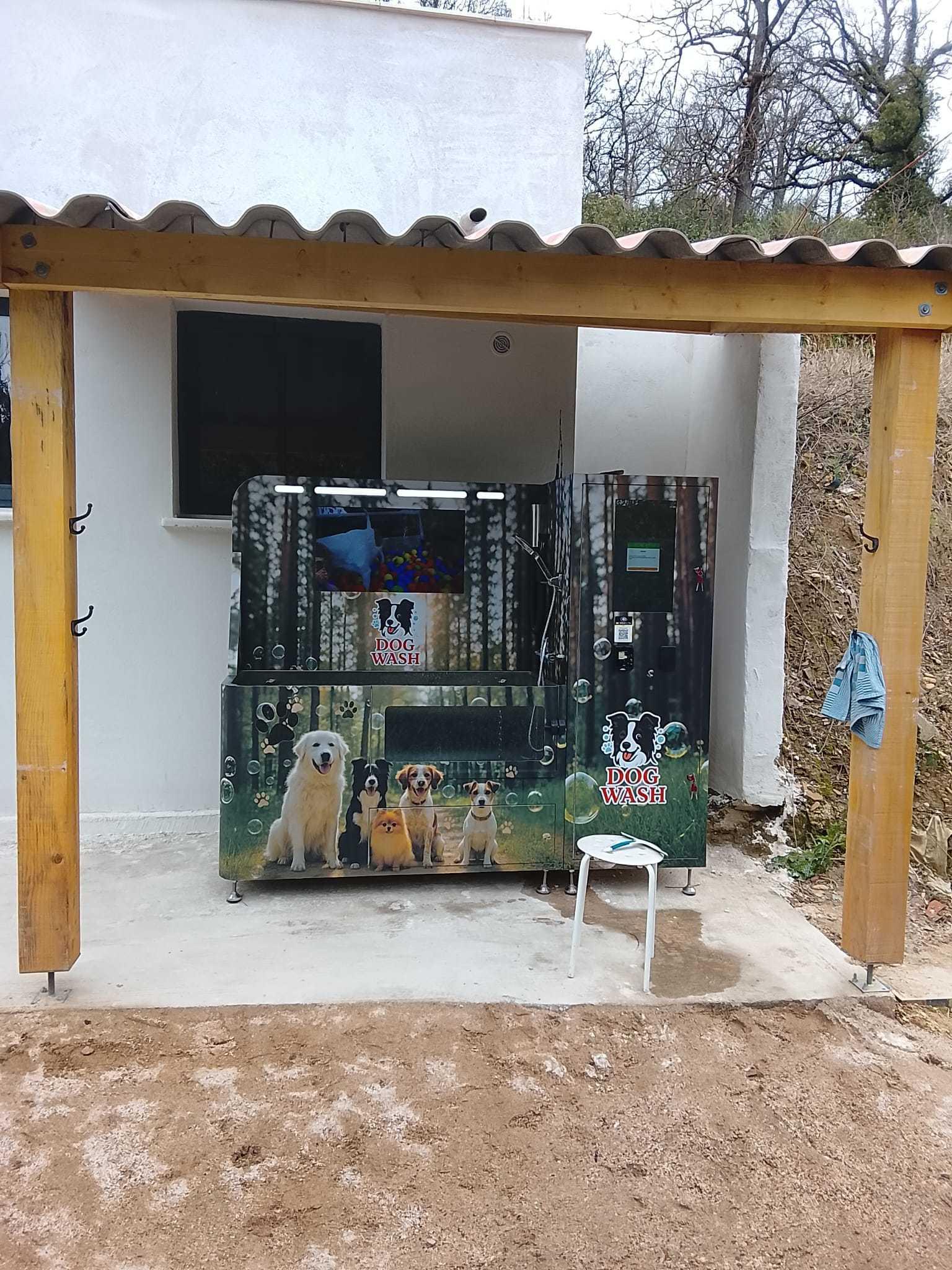 WEIMI Self-Service Dog Wash Machine Success Case in France for Smart Pet Grooming