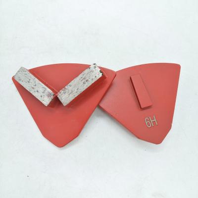 China Grit 16 Redi Lock Diamond Segment Grinding Disc For Grinding Marble for sale