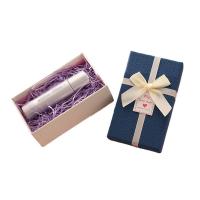 China Recycled Art Paper Gift Packaging Box with Matte Lamination 24x24x5cm Customizable for sale