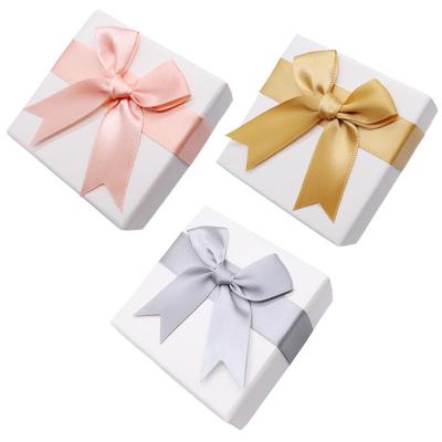 China Hard Paper Cosmetic Gift Box Packaging Matt Lamination PMS Printing for sale