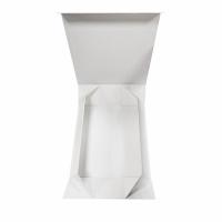 China Customized White Foldable Gift Box with Ribbon Handle Hard Cardboard Packaging 20 Years Factory for sale