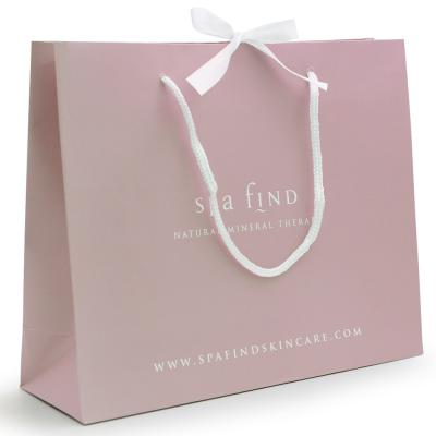 China Custom Printed Paper Carrier Bags 100gsm 128gsm with Ribbon Handle Eco Friendly for sale