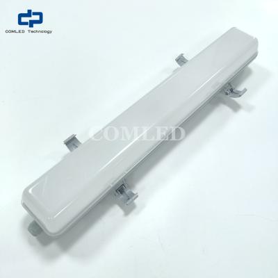 China Tri-colour IP66 Garage batten light CE SAA approved Industrial LED Lighting fixture 1500mm Weatherproof LED Batten Light 5FT 3CCT Changeable vapor tight light fitting for sale