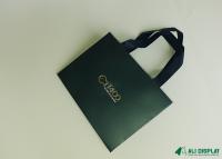 China 300gsm Rope Handle Paper Bags Gift CMYK Luxury Gold Foil Logo for sale