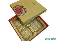 China Food 300mm Cosmetic Packaging Boxes Yellow Mooncake Gift Box Packaging for sale